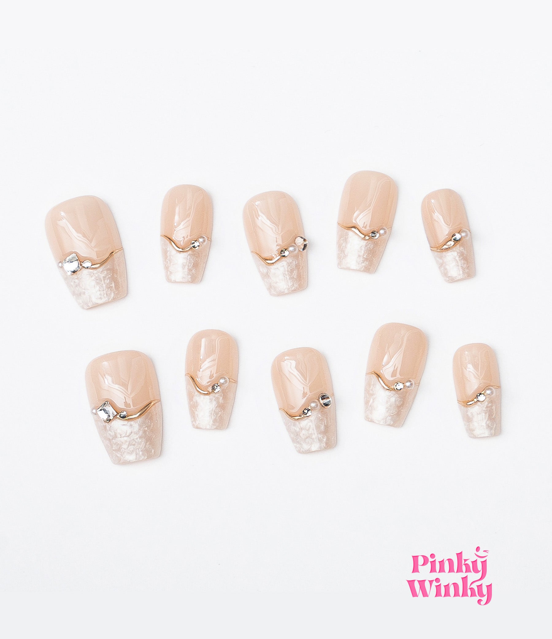 Ivory Dream • Pinky Winky Handpainted Press-On Nails